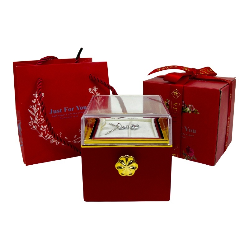 Cutie eleganta rotativa Best Wishes, cu trandafir de sapun si lantisor ...