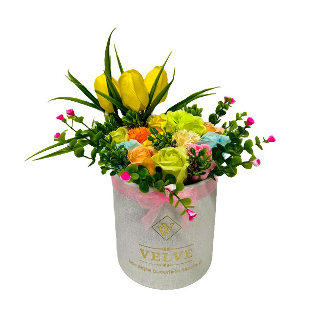 Aranjament floral Spring, trandafiri, lalele, hortensii, garoafe din ...