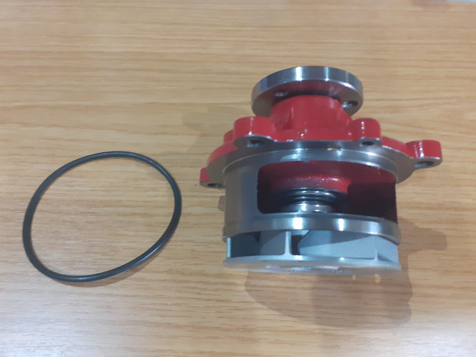 PUMPA VODE VOLVO D6D 21247955