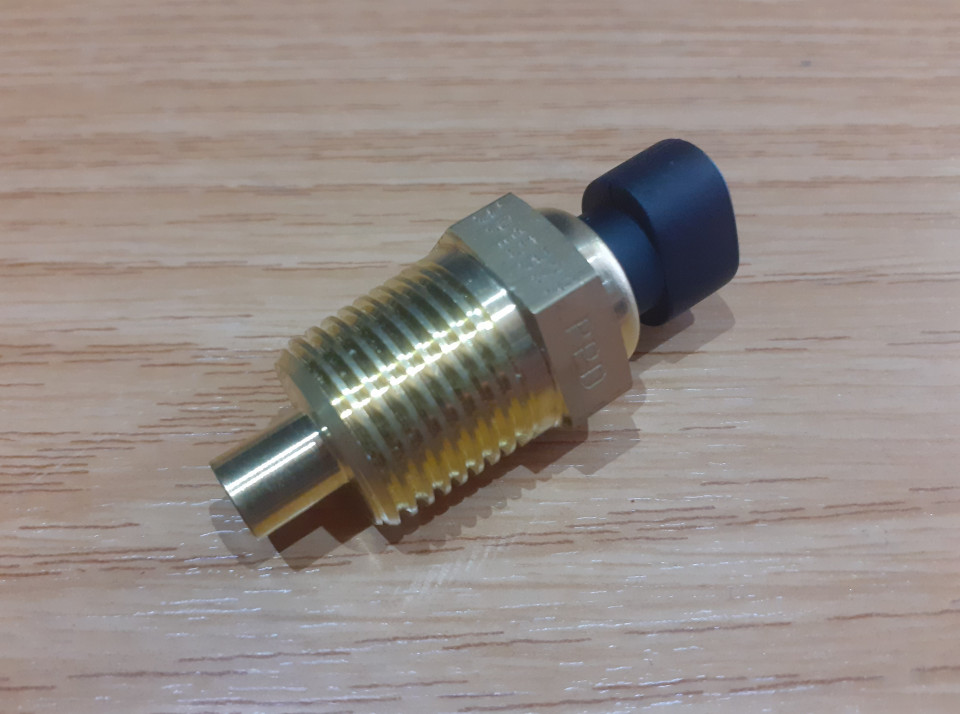 SENZOR TEMPERATURE VODE CUMMINS 3915329