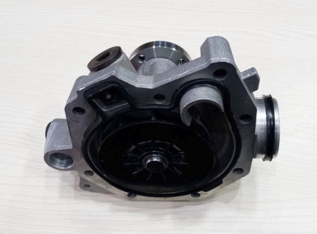 PUMPA VODE KHD DEUTZ TCD3.6 L4 04126935