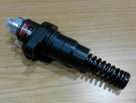 Rezervni-delovi-za-kamione.shopmania.biz