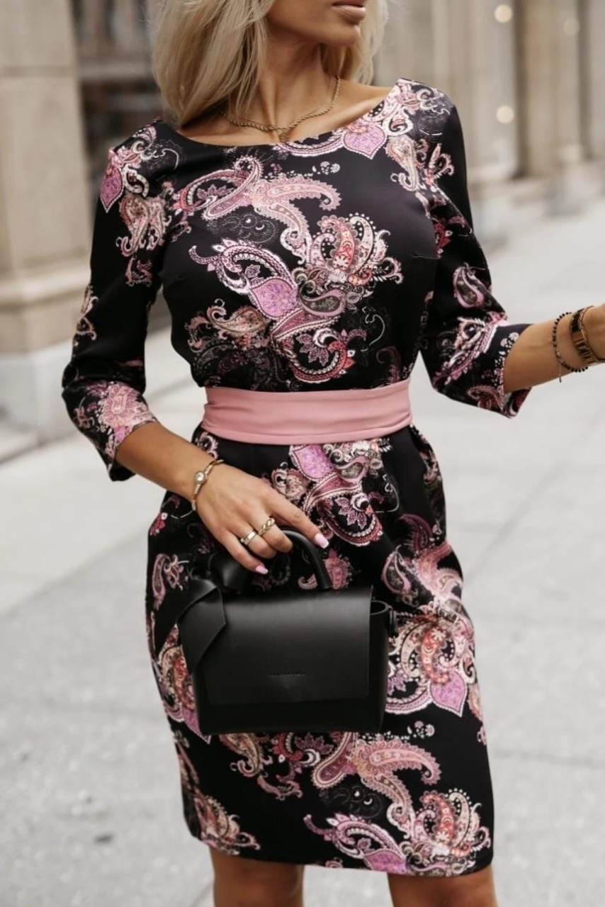 Rochii cu mânecă lunga