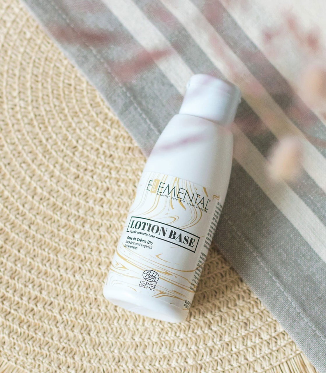 Organic cream base, premium quality cosmetic base