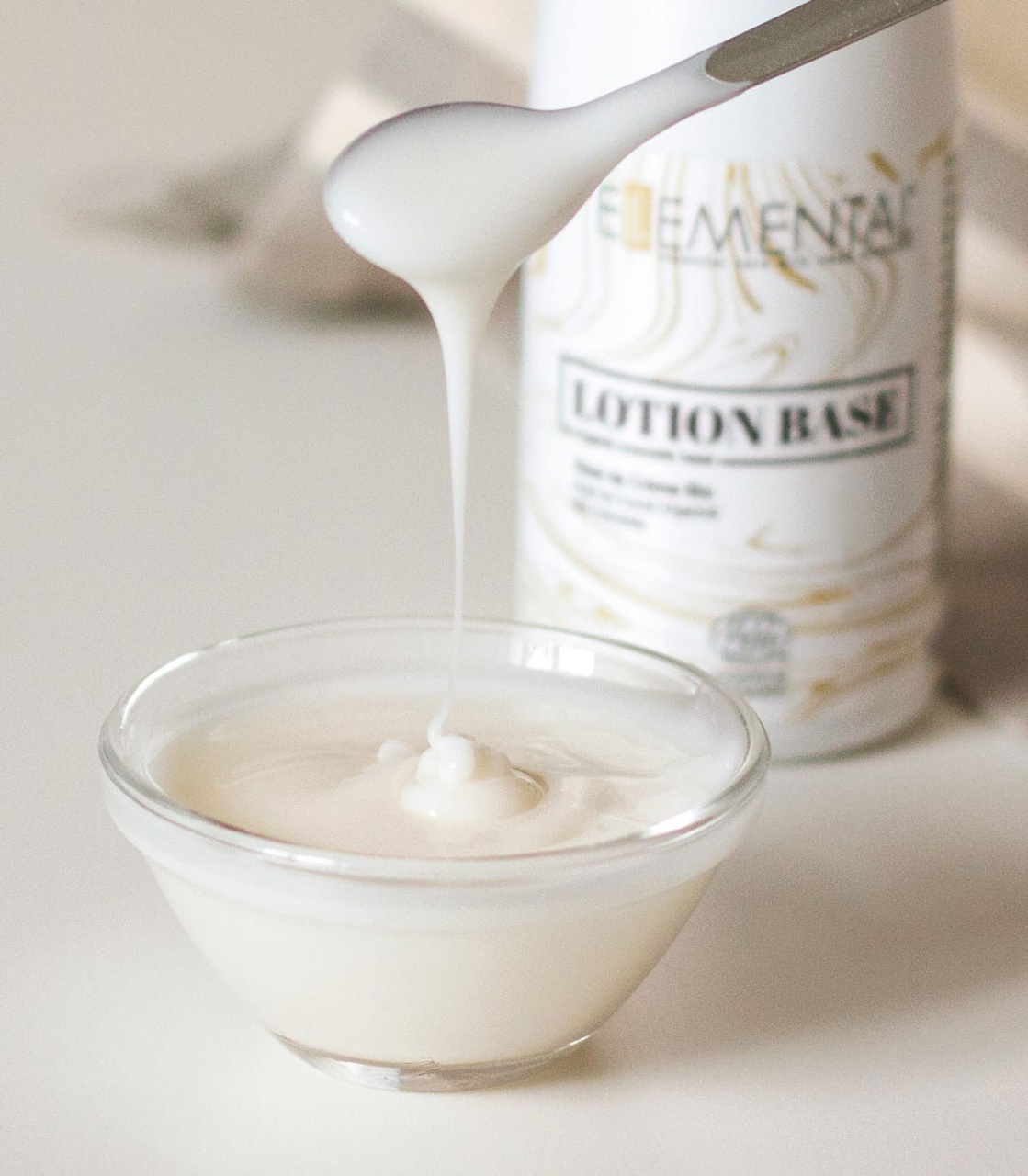 Organic cream base, premium quality cosmetic base