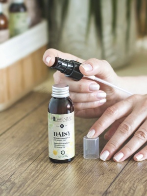 Daisy oil