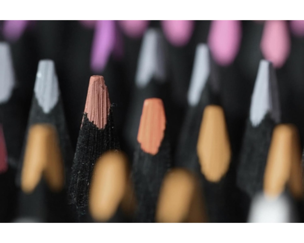 Set de 12 Creioane Colorate Skin Tones Black Edition Faber-Castell FC116414