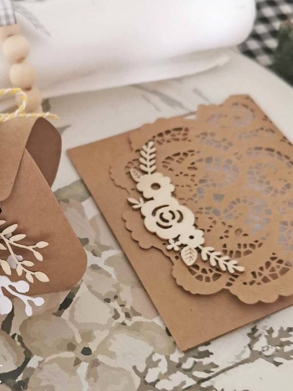 Set 35 ornamente din lemn pentru Paste Dp Craft dpdn-134