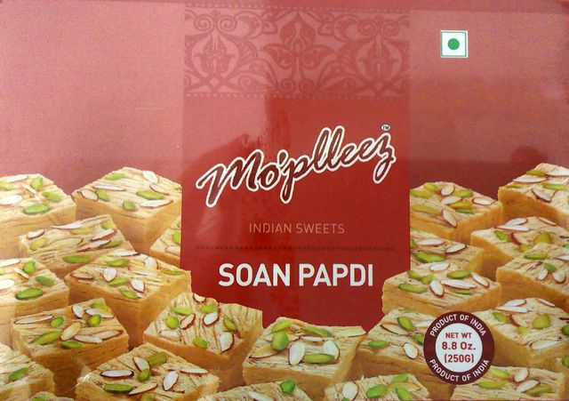 MO'PLEEZ Soan Papdi (Dulce Indian Traditional) 250g
