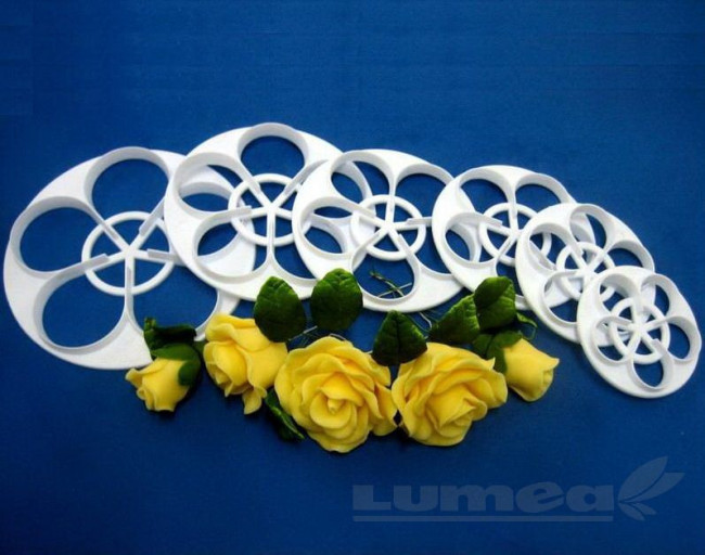 Set decupatoare trandafiri, 6 bucati - Lumea