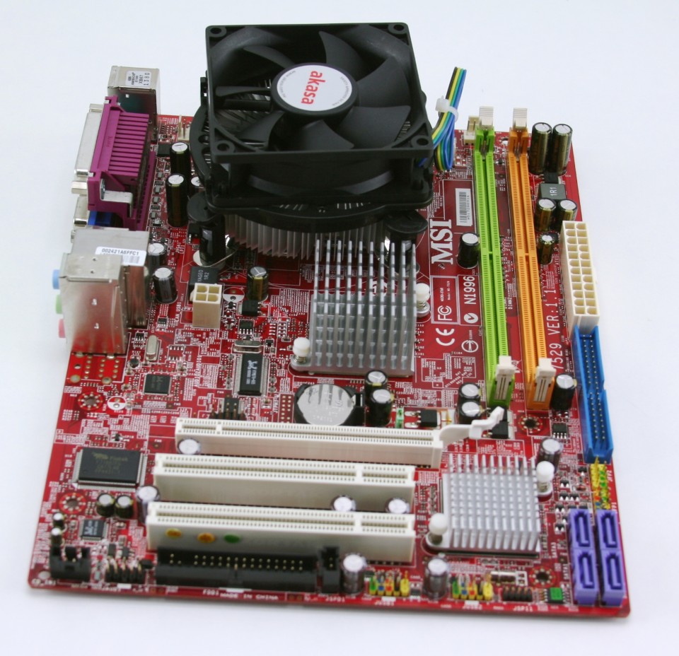 Kit Placa de baza MSI G31M3 V2 + Intel Pentium Dual Core 2.8GHz E5500 ...