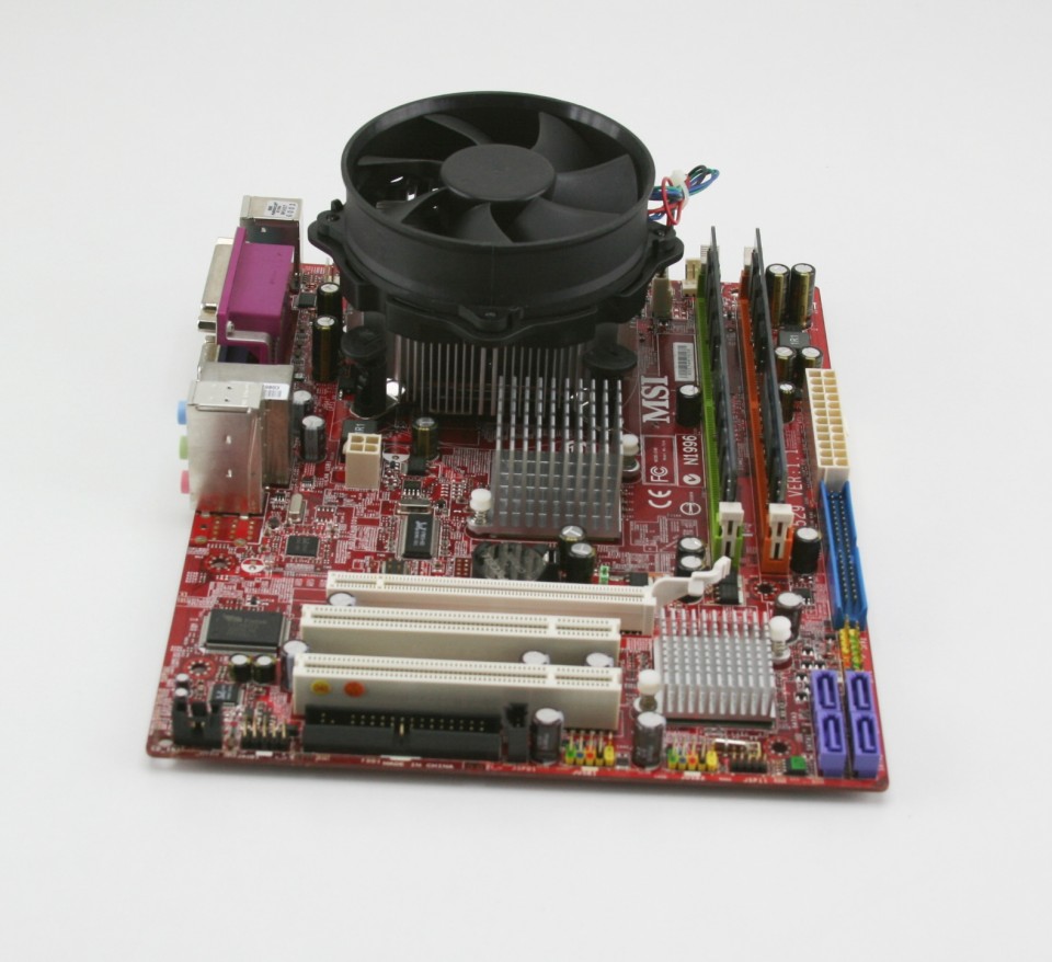 Kit Placa de baza MSI G31M3 V2 + Intel Quad Core E5440(Q9550) + 4GB ...