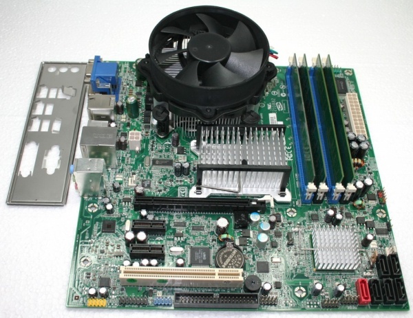 Kit Intel Core 2 Quad Q9400 + Intel DQ35JOE + 4GB DDR2 + cooler