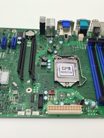 Placa de baza Fujitsu socket 1150 chipset Q87, D3222-B12 GS3, 4xDDR3 ...