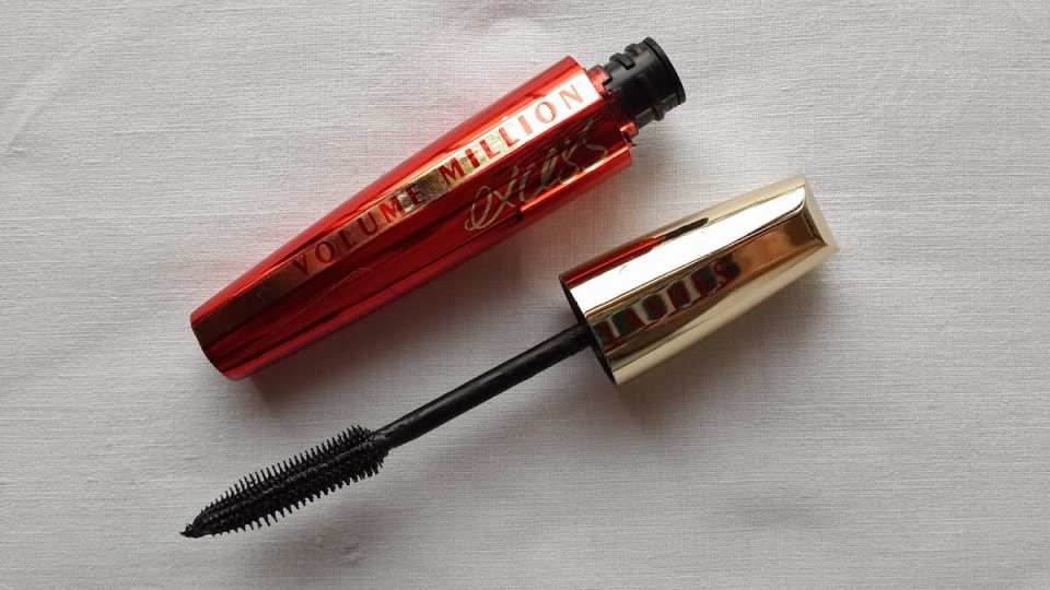 Mascara pentru volum Loreal Volume Million Lashes Excess Nuanta Negru