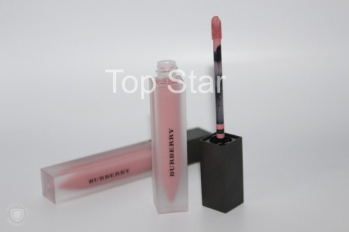 Ruj de buze mat Burberry culoare naturala