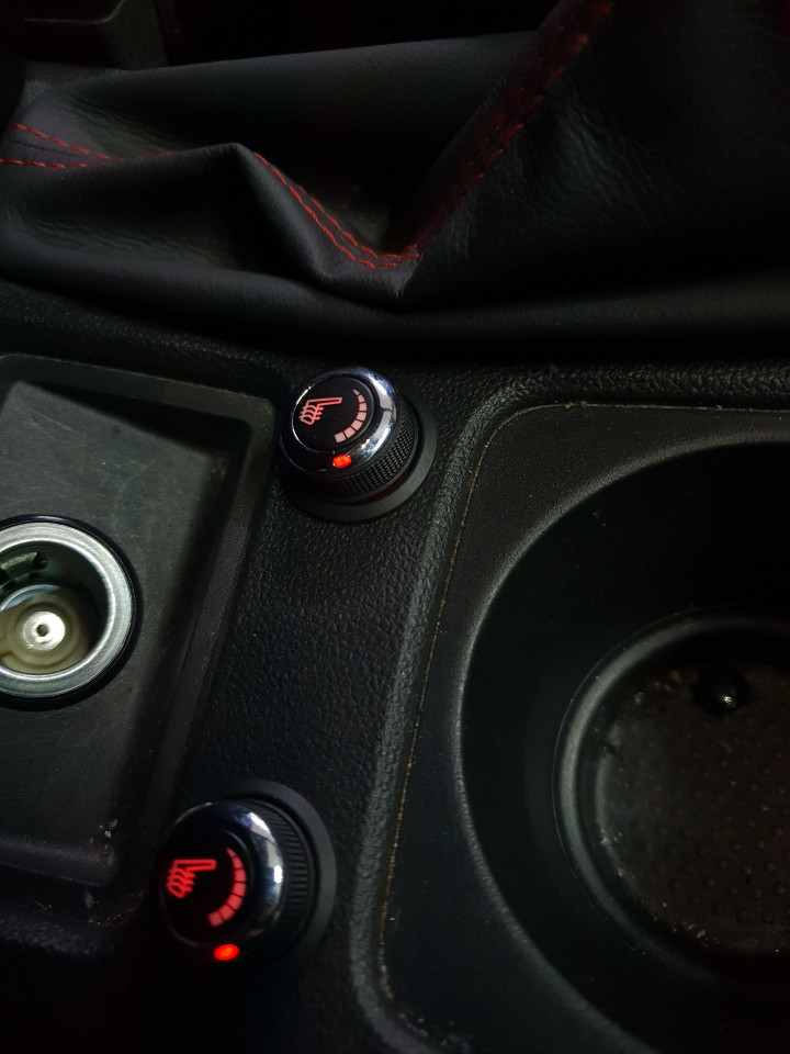 Kit Incalzire In Scaune Auto Carbon Buton Rotativ 6 Trepte Cromat ...