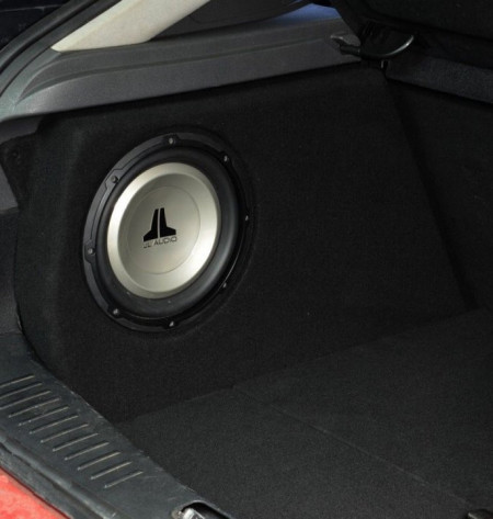 INCINTA INCHISA SUBWOOFER DEDICAT FORD FOCUS MK2, 250 MM, 17L