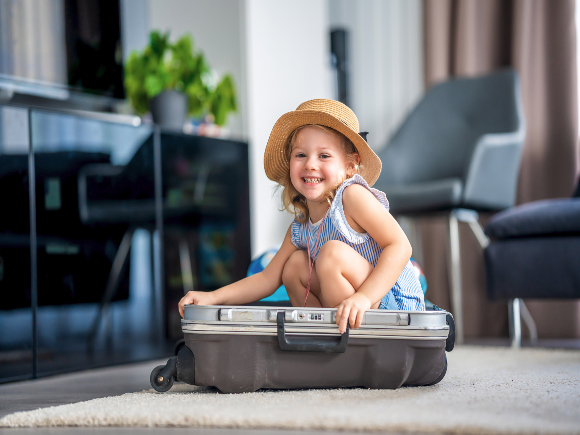 Lista completă de bagaj pentru vacanța cu copiii: Ce trebuie să iei cu ...