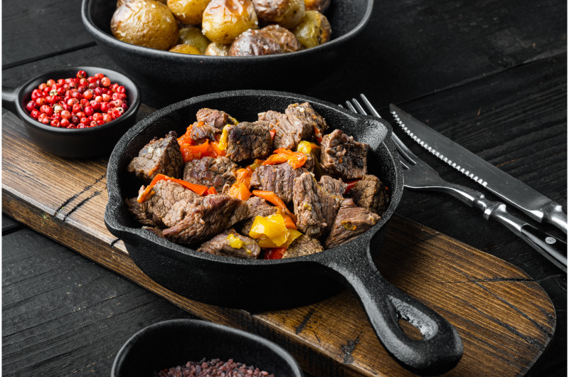 Asezonare si intretinere corecta a tigailor din fonta: Ghid complet