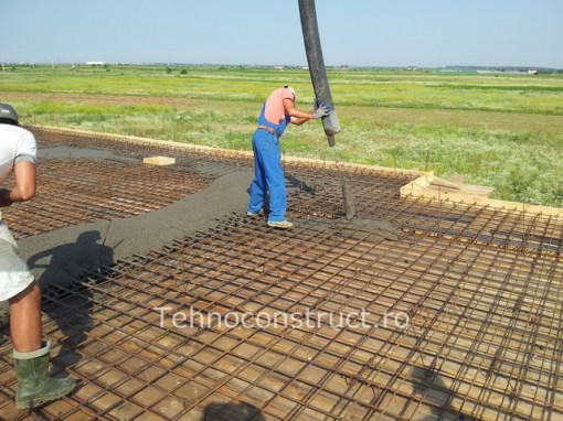 Beton C30/37 stalpi, plansee si fundatii armate